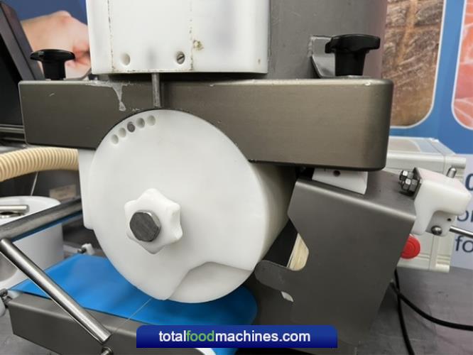 Total Food Machines - Deighton Formatic R1200 Burger Former ~ 6608